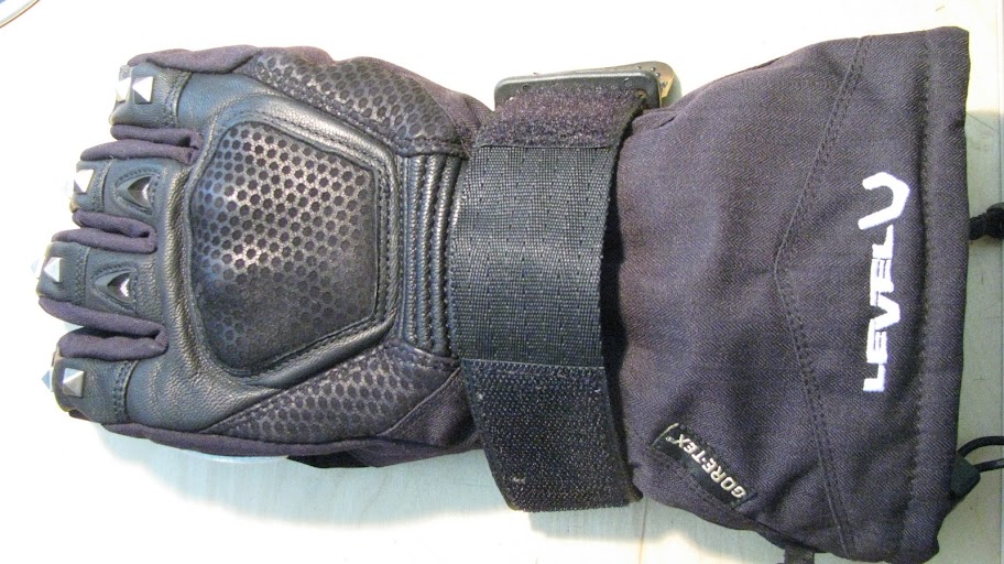 Gloves: Level Super Pipe Pro | Snowboarding Forum - Snowboard Enthusiast Forums
