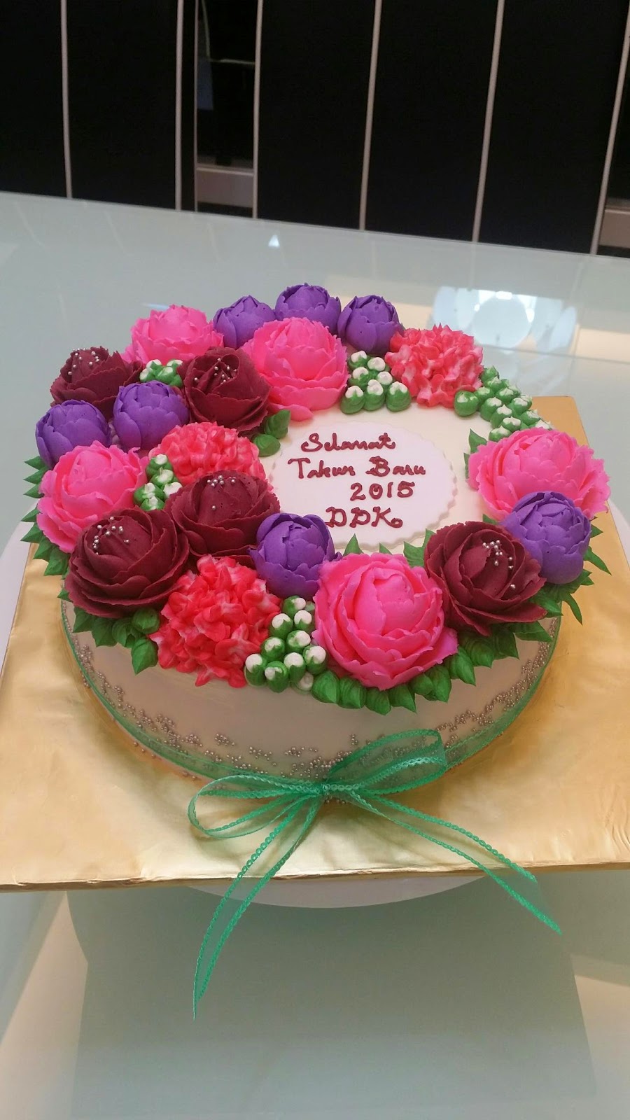 Zielicious Homemade Cakes: Kek harijadi, pertunangan, nikah, hantaran ...