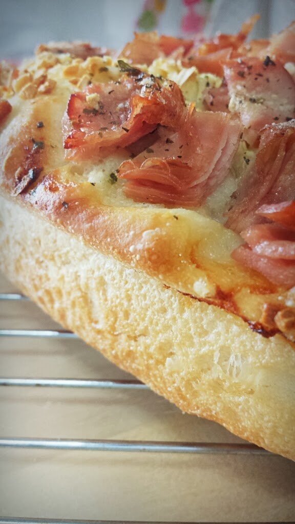 Jolyn: Baked Ham Focaccia Bread