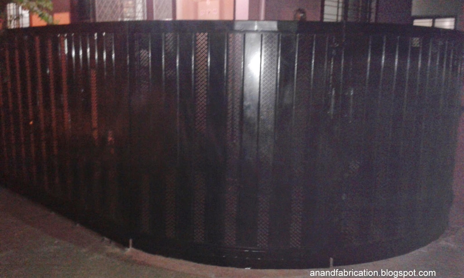 Anand Fabrication: Curved Sliding Gate