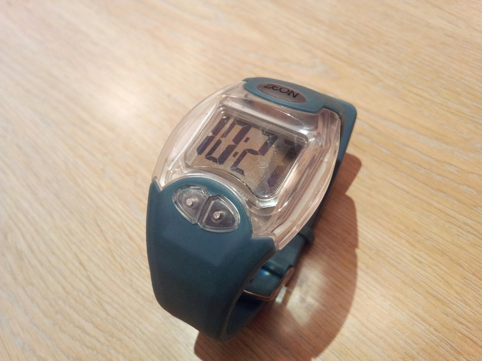 Which Watch Today...: Zeon See-through LCD watch ZR21150