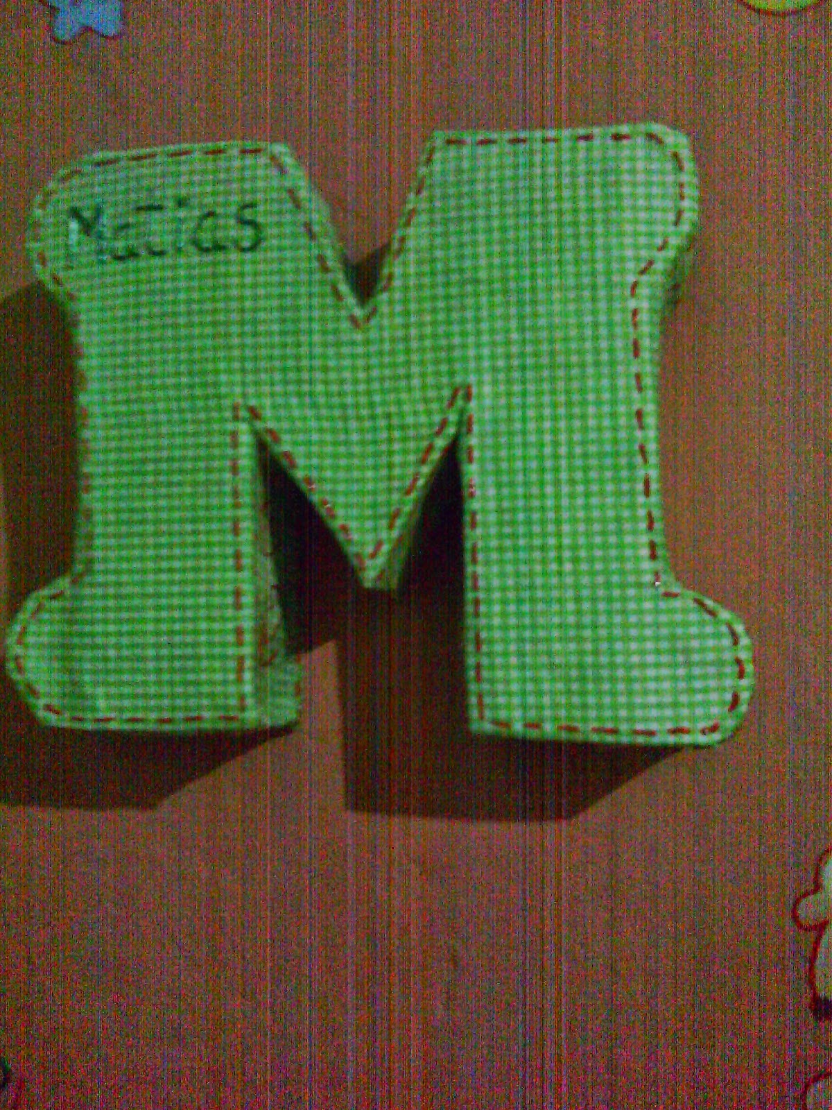 Mis Manualidades Bv: Letras con material reciclado