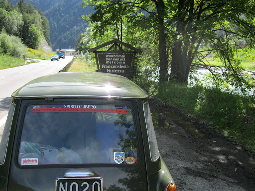 Booms Blog: Slug bug yellow by ~Faethany on deviantART