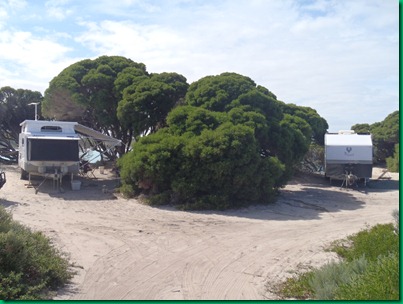 The Campbell's Camp Trailz: EASTER AT QUAGI BEACH