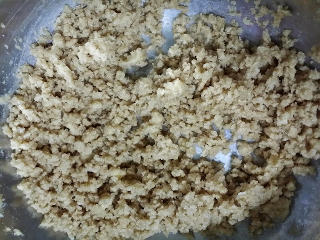 Mrs Lim の Kitchen Paradise: Banana Chocolate Chip Softie (cake-like cookie)