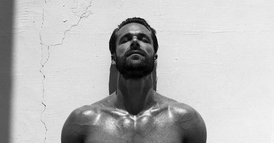 Friday Hunks - The Musculartiy of Eye Candy Men