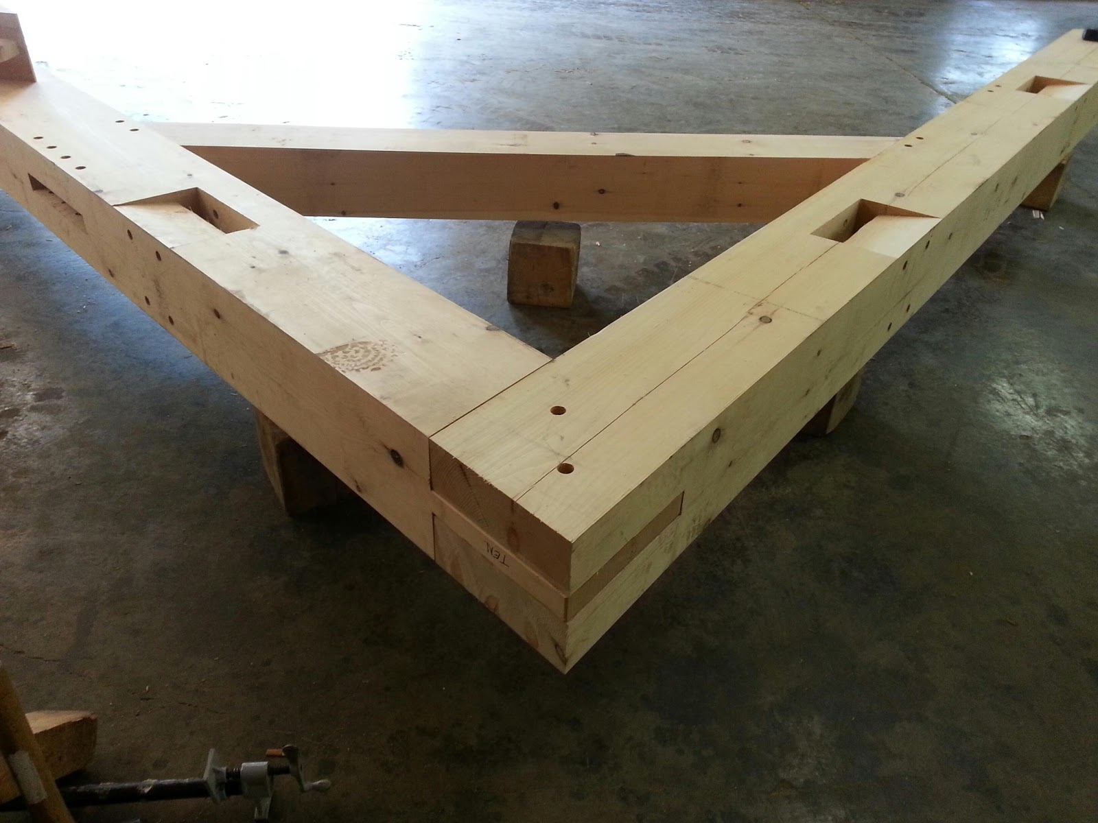 Woodworking Answers: What wood joint do you cut at the peak of the bent?