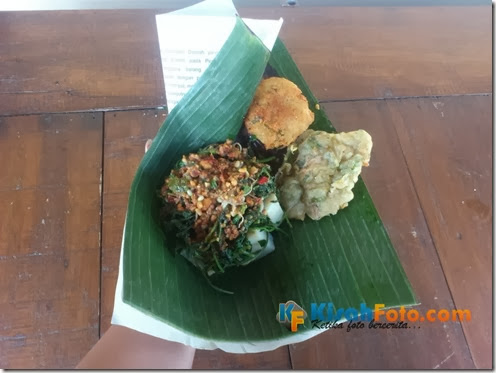 Gendar Pecel, Menu Favorit pada Hari Jumat - Kisah Foto