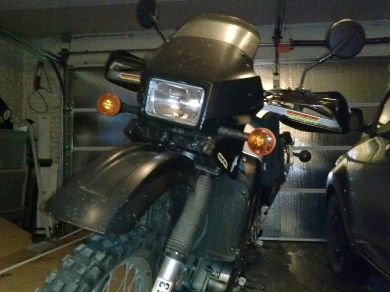 Geoff's KLR650 project: Installed 'custom' bark busters