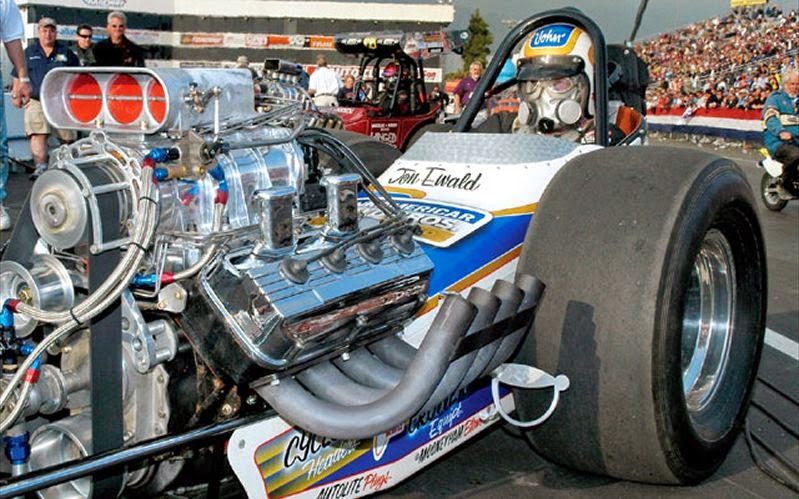 Everyday dose: Top fuel dragsters