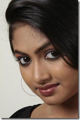 SERIAL ACTRESS SHALIN LATEST HOT STILLS