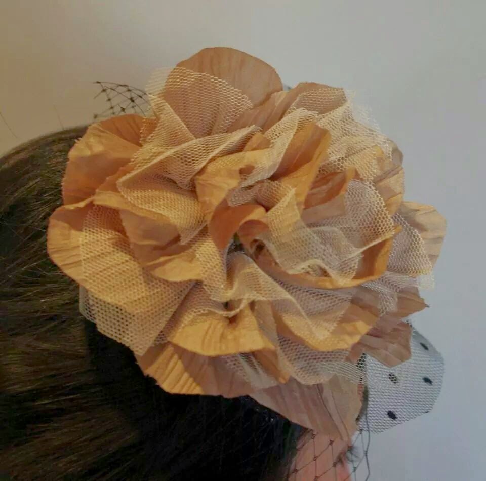 Tocados personalizados: Tocado flor