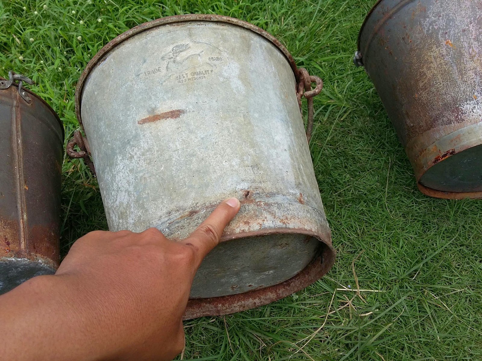 AntikAntikan: Ember besi