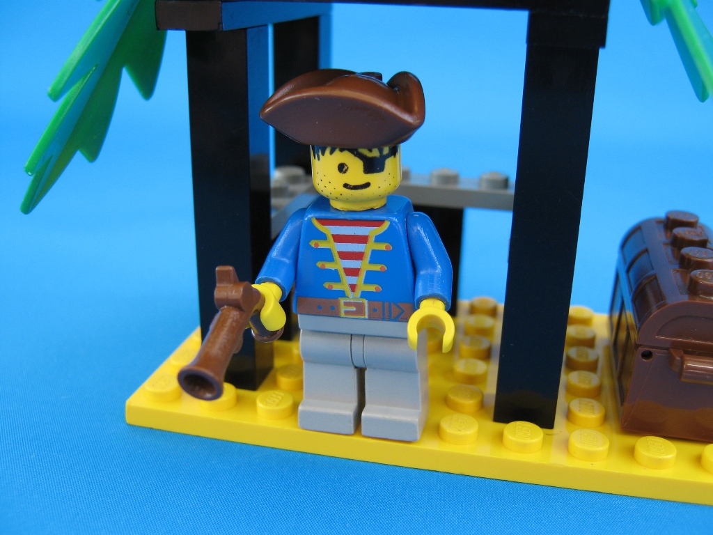 Bricker - Конструктор LEGO 6258 Пальмовый Шалаш Пиратов (Smuggler's Shanty)