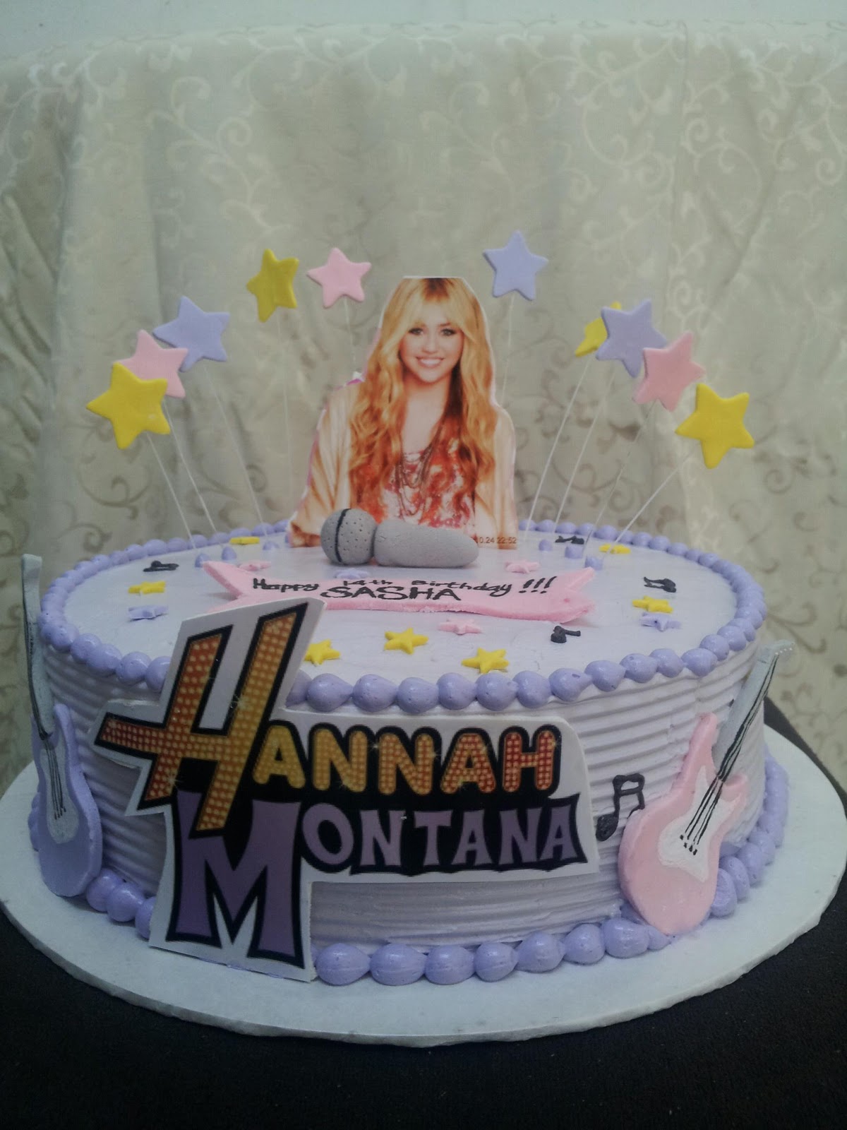 MRsCakes : Hannah Montana birthday cake