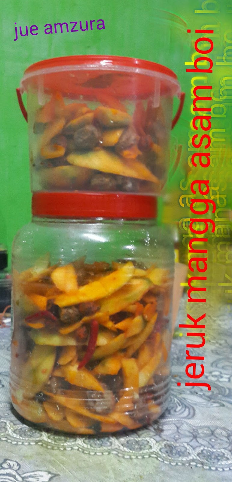 Jue Amzura: Jeruk asam boi merah putih