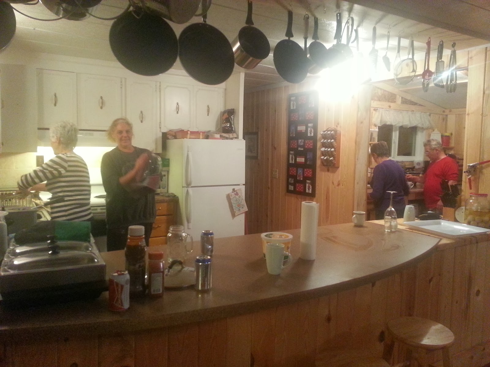 Porcupine Creek White Tail Hunt Camp: fish fry with the Carrier crowd