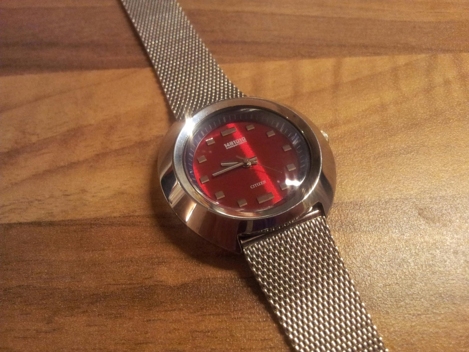 Which Watch Today...: Citizen Independent 1481010 Round Dial - Red 1030 ...