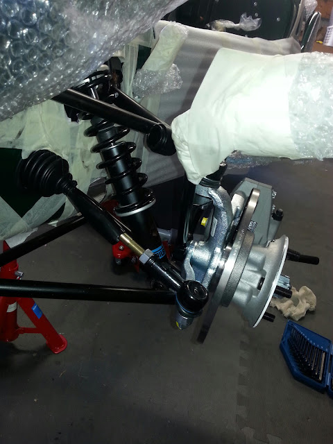 Caterham Seven 160 Build Diary: Day 4: front LHS suspension completed