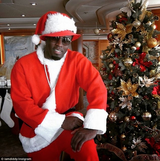 P. Diddy Turns Santa Claus As He Celebrates Christmas On His $72M Yacht ...