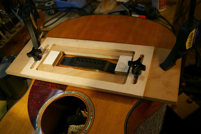GTRDOC: Saddle slot routing jig