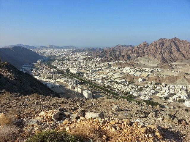 Them Salts in Oman: Camping on As Sifah beach
