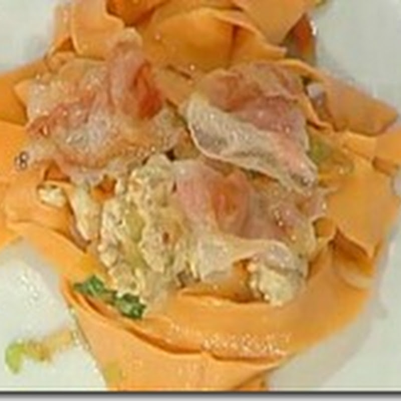 Pappardelle al ragù di faraona, guanciale e maggiorana