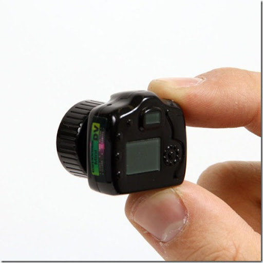 Worlds Smallest DSLR - Spygags 2GB Mini Camera | Super Studio