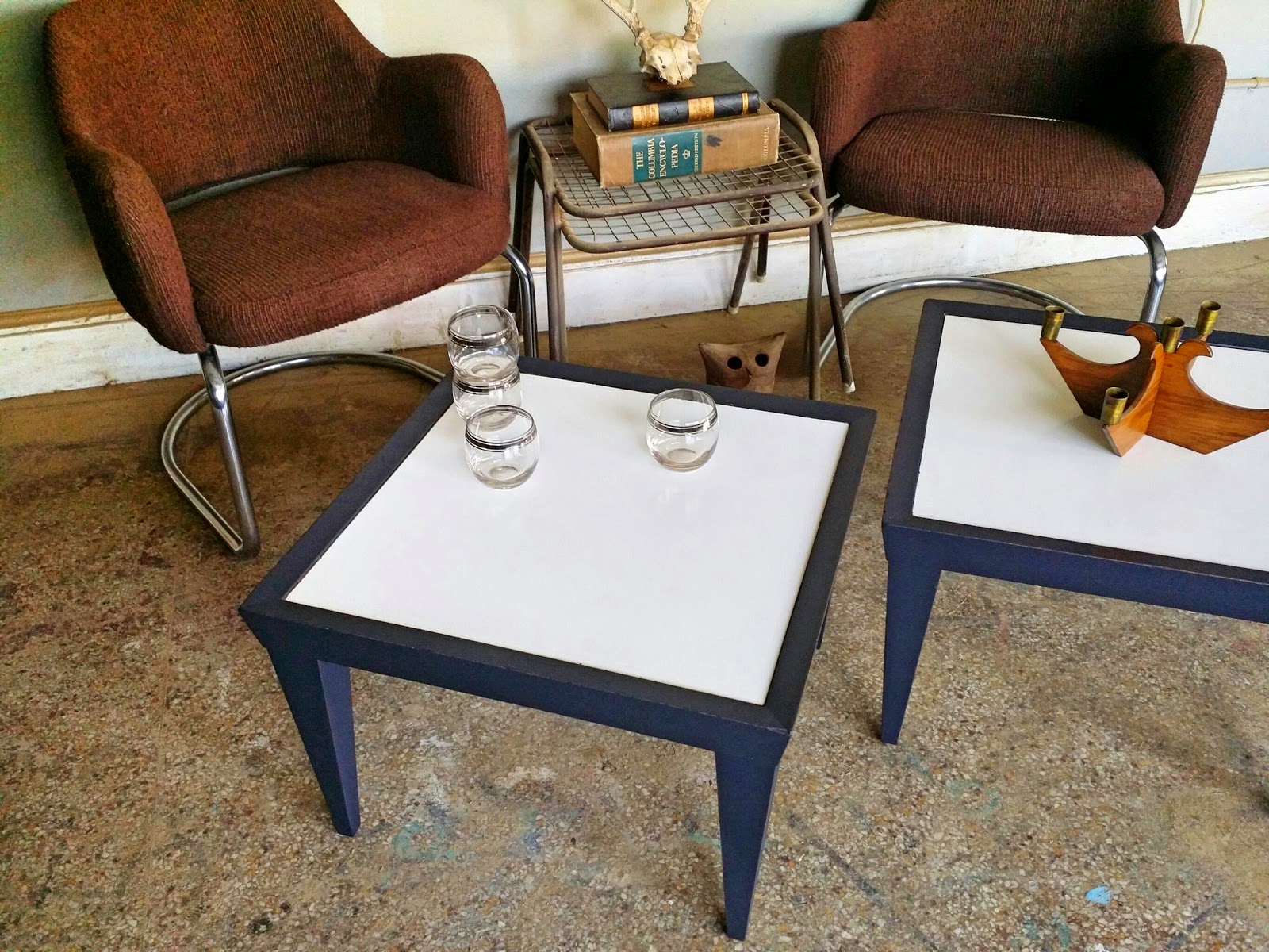 Vintage Ground: Mid Century / Retro Side Tables Cocktail Table