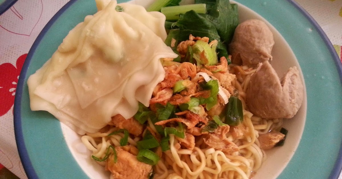 Trial "Mie Ayam Pangsit" Recipe, And NAM Said....... "Enak Bu ...