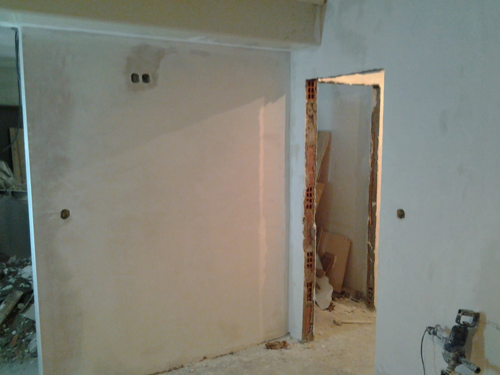 REMODELAÇÕES E IDEIAS: Inicio de estuque