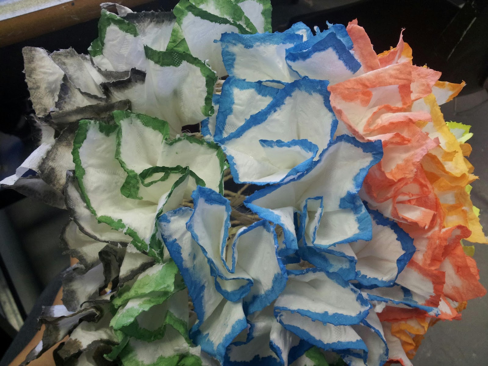 JessicaPlowright: Watercolour Tissue/String Ball Experiment