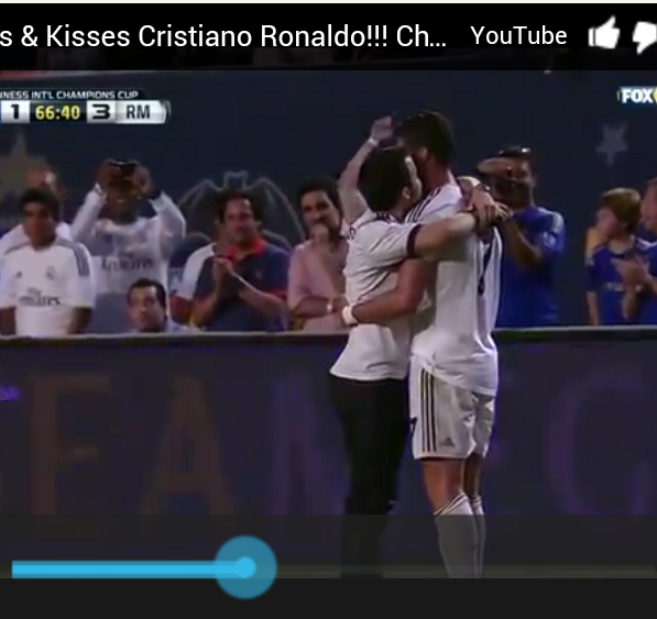 Fan jailed for hugging Cristiano Ronaldo during a Live match (Photos ...