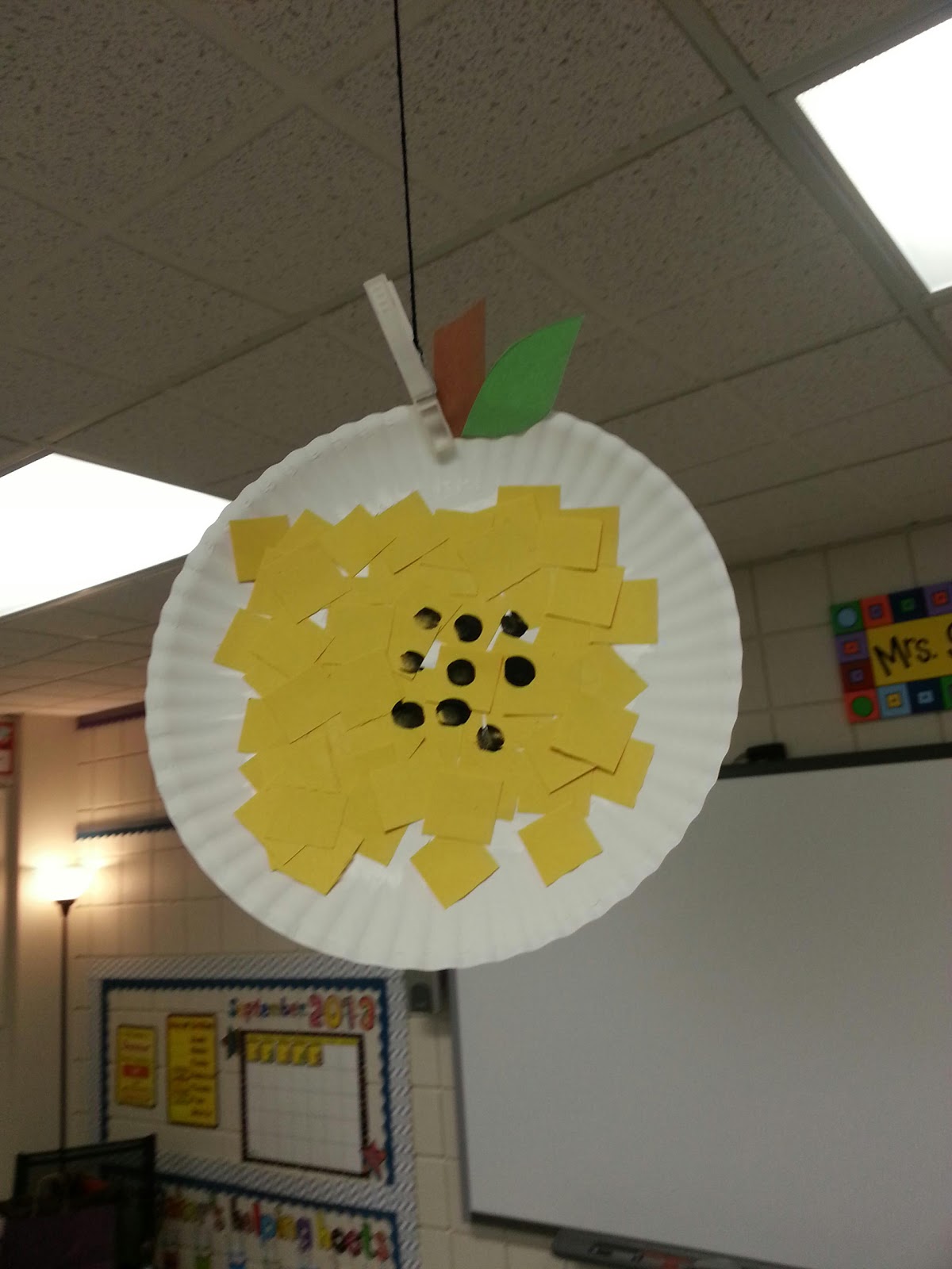 The Baker's Dozen, Adventures in PreK-B: Hoots LOVE Apples!