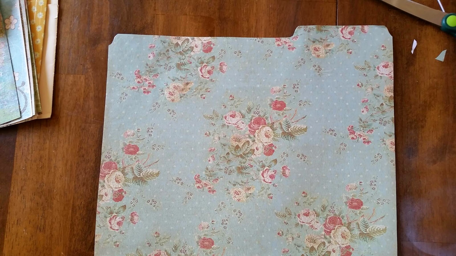 J. Celeste Creations: DIY Divider Pages with Tabs