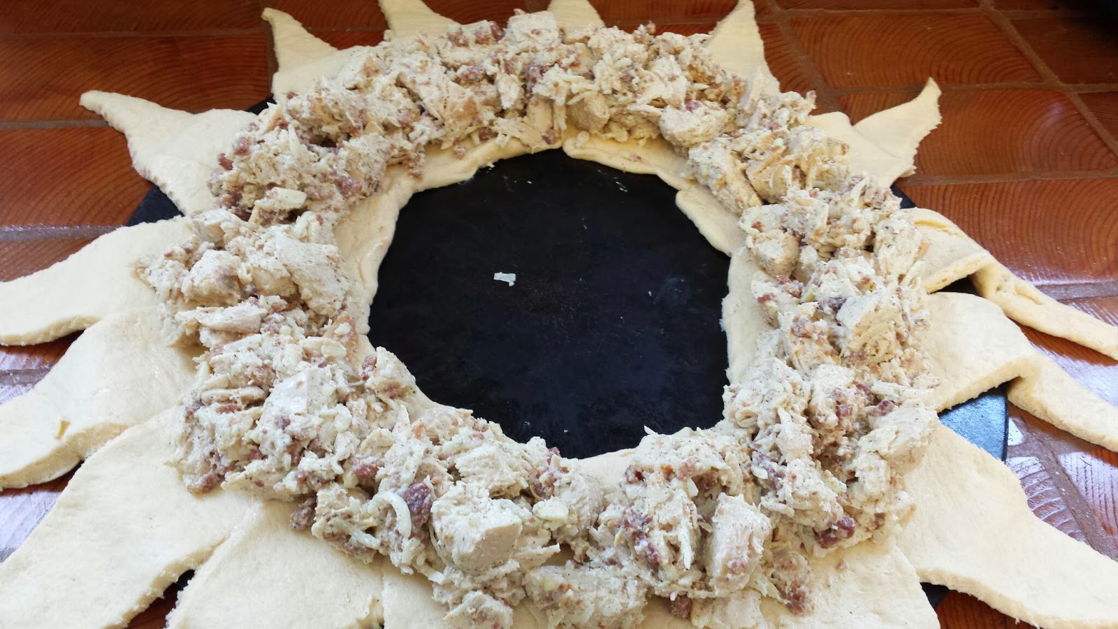 An Onion Exposed: Chicken Bacon Ranch Ring