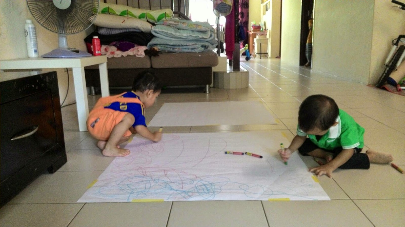 Dan disinilah sejarah tercipta....: Aktiviti melukis dan menconteng...