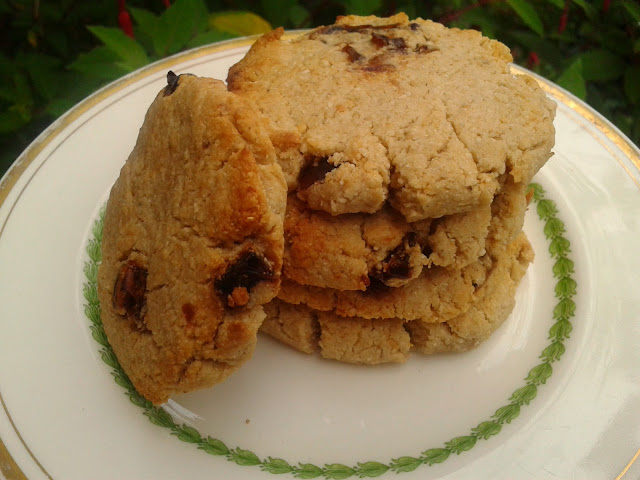 The Vegan Nigerian: GARRI COOKIES 3 - DATES