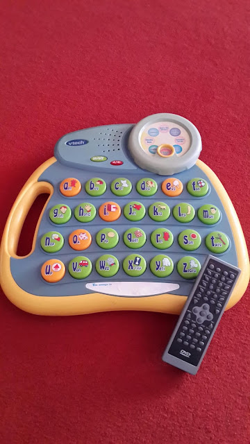 Macam-Macam-Ada: Vtech Alphabet Desk
