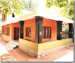 KALAVOOR RAVIKUMAR FAMILY PHOTOS