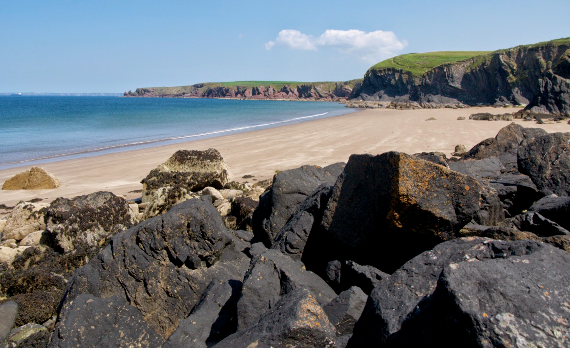 Marloes, Wales | Places to go, with distances from Marloes village