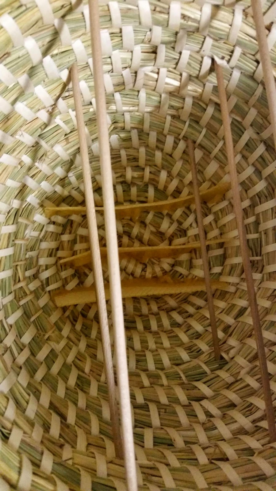 Imkerei Böhm : Der Korb ist vorbereitet