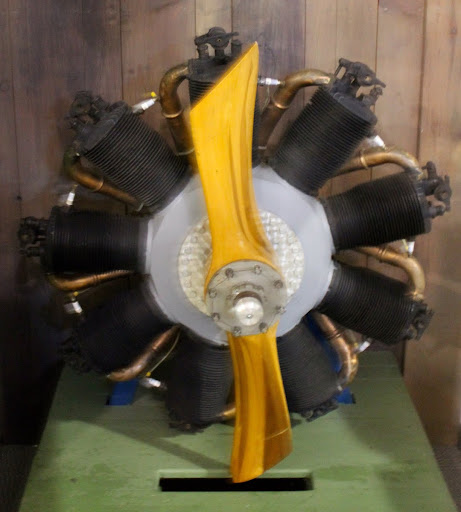 Le Rhone Rotary Aircraft Engine - Frontiers of Flight Museum — Google ...