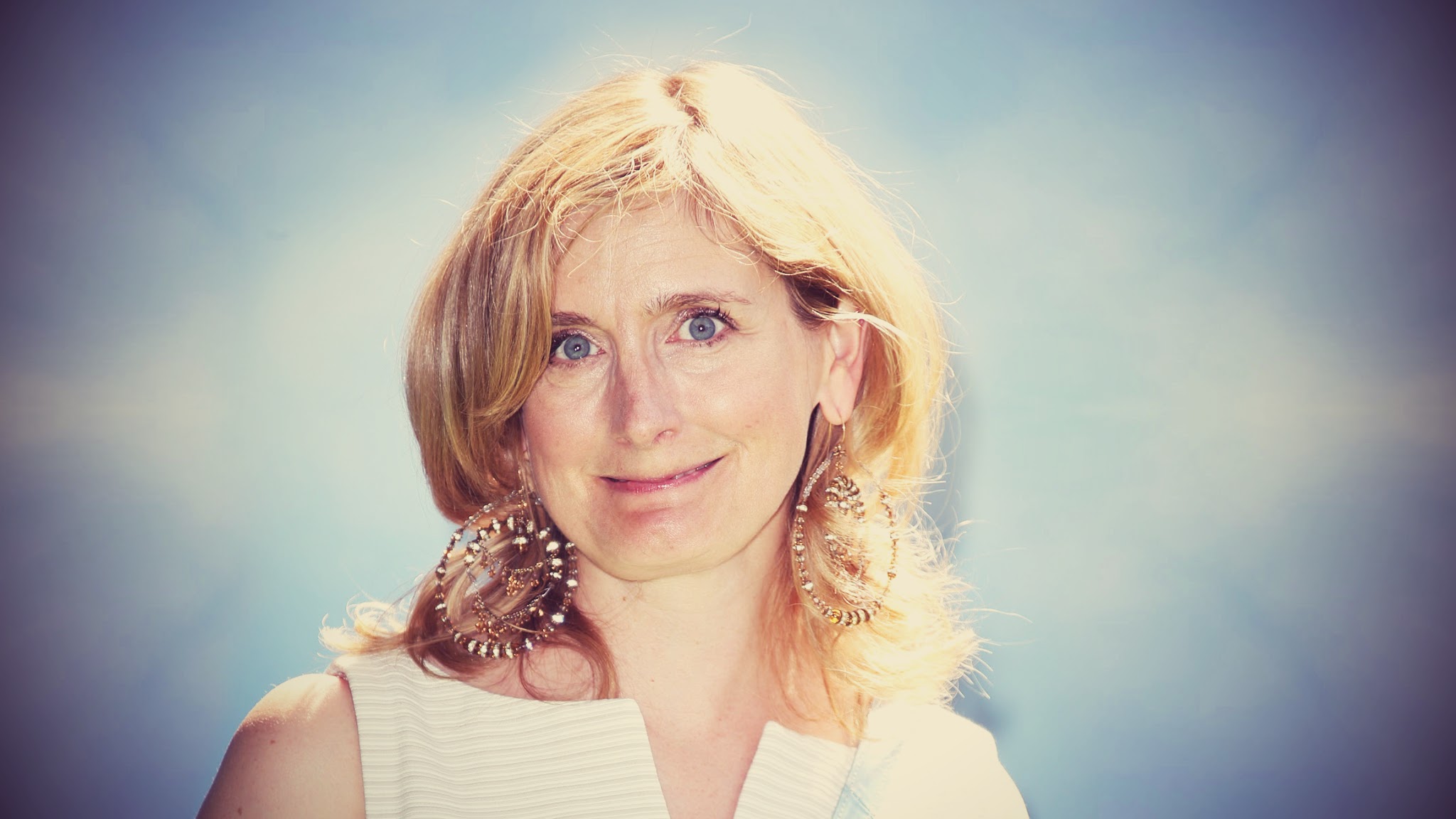 Cressida Cowell - Google Play
