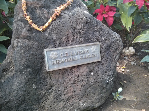 Clarabelle “C.B.” Lansing Memorial Garden Portal in Āliamanu Hawaii ...