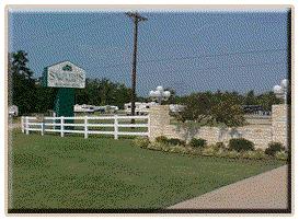 Shady Pines RV Park | BookYourSite