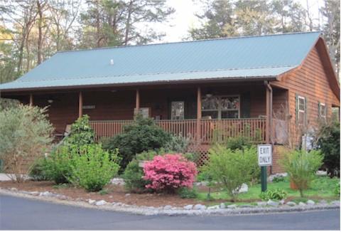 Horseshoe Trails Camping at Mountain Lakes Resort | BookYourSite