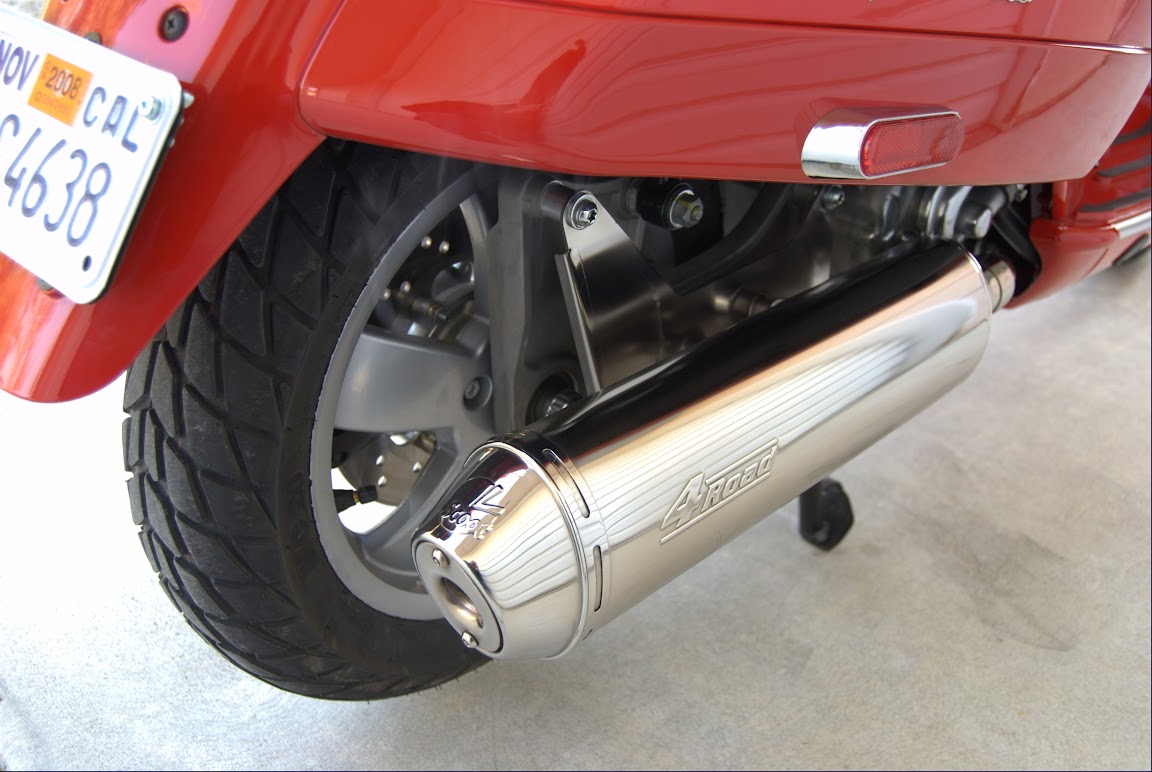 Modern Vespa : you can make your LV pipe shiny