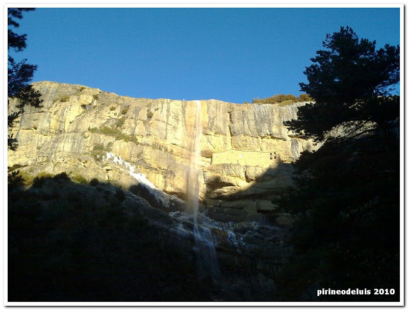 Un paseo por el Pirineo: Ruta de las ermitas de Yebra de Basa y Santa ...