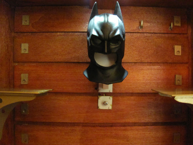 Custom Built 1/6 Batman Begins Suit Wardrobe/Closet FINISHED!!